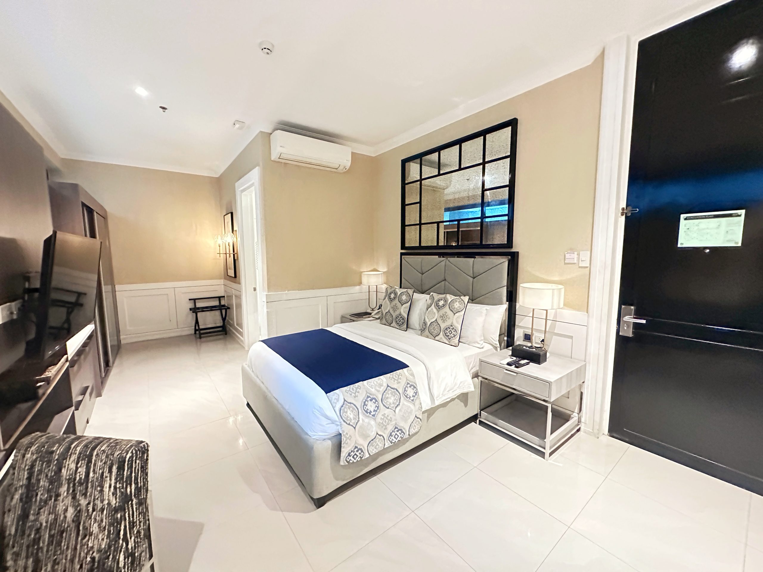 Elegant Deluxe Hotel Room Bacolod | Reserve Today for Best Rates